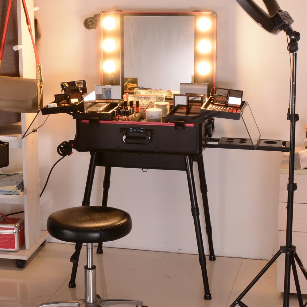 Byootique Rolling Studio Makeup Case with Lighted Mirror & Legs, XL ...